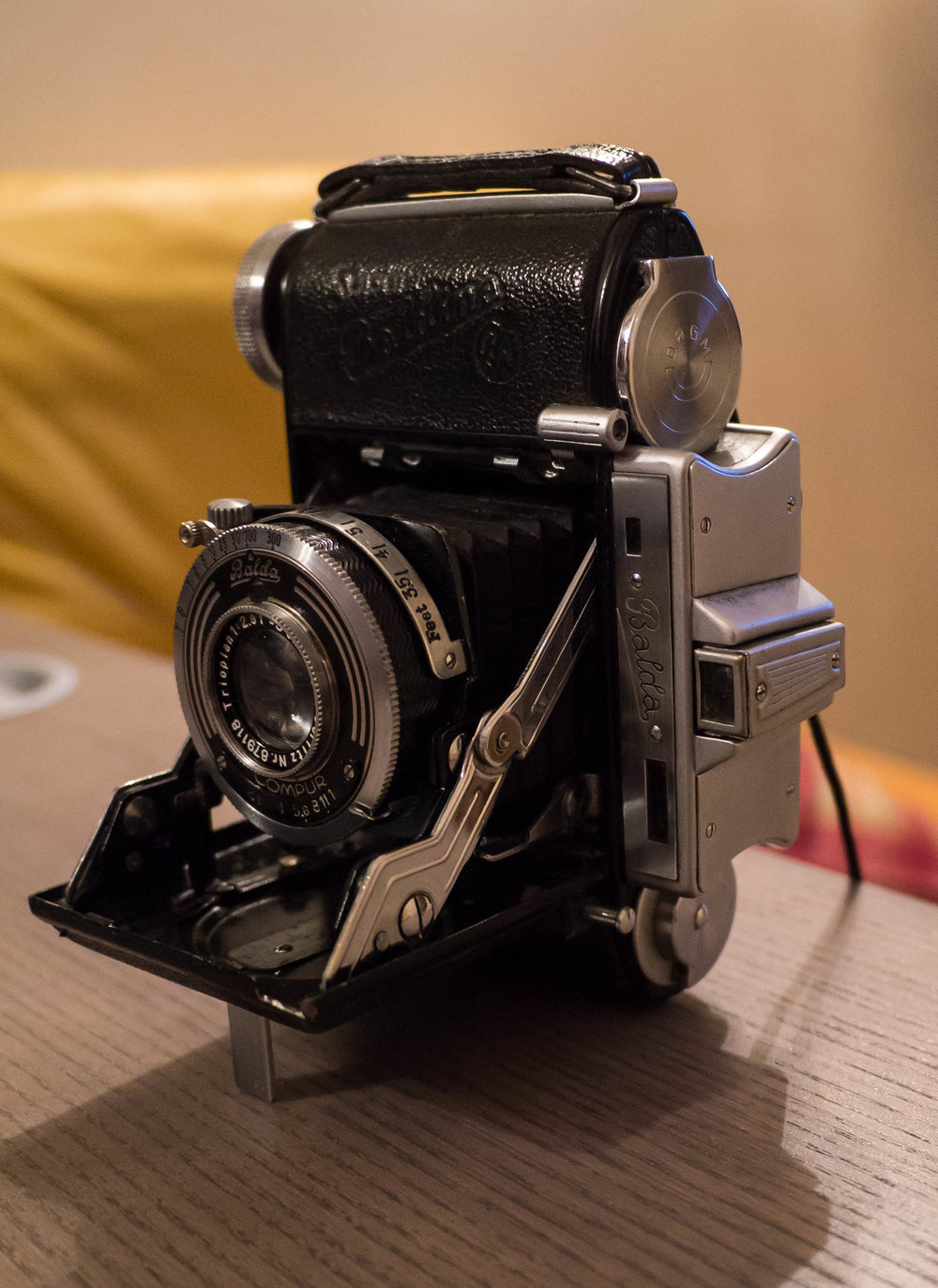 Looking back with a 1926 Leica and a 1930s Super Baldina - Macfilos