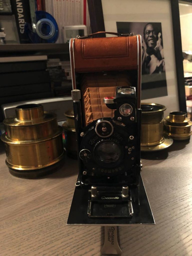 Vintage Cameras: 86-years-old and still Perfekta - Macfilos