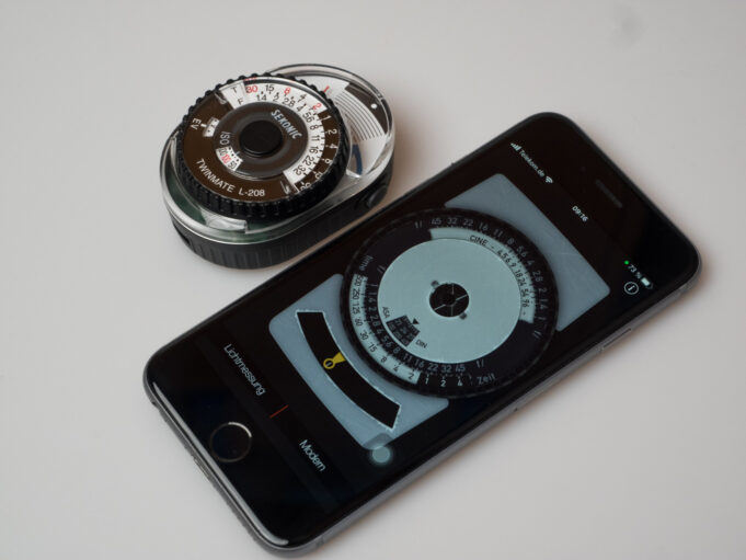 Which light metering app for iPhone is any good? Decent exposure (3/3)