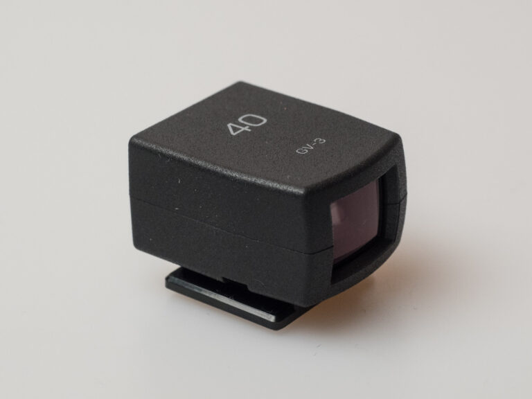 Attachable viewfinders - not only for Leica cameras
