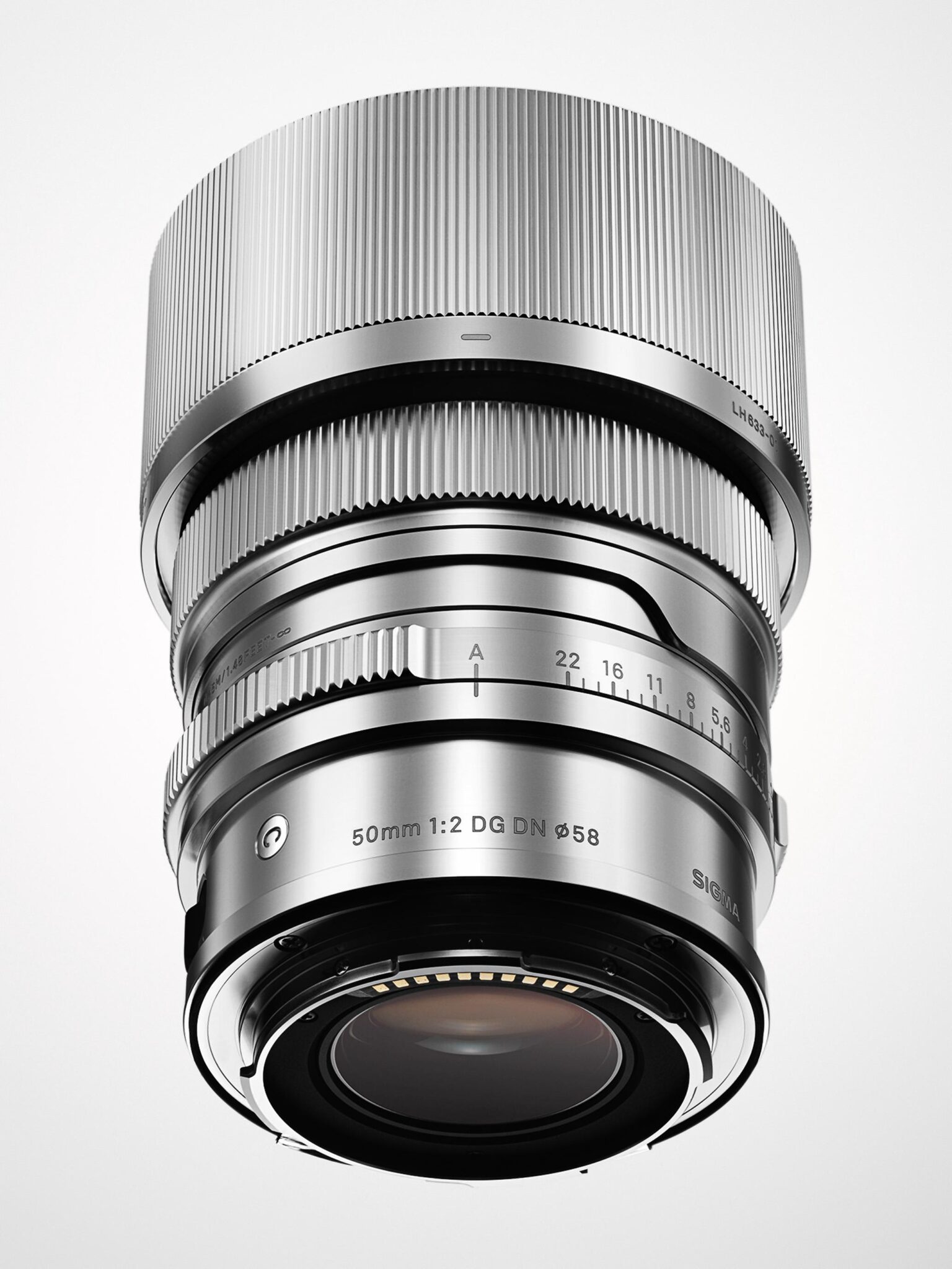 Sigma launch two new full-frame primes and a one APS-C lens