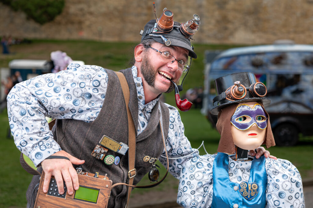 Steampunk fans are the perfect solution for the shy photographer