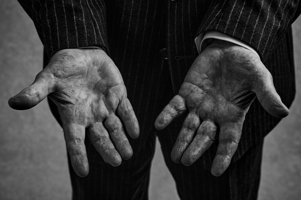 Charlie Gray exhibition at the Leica Store Mayfair in London - Macfilos