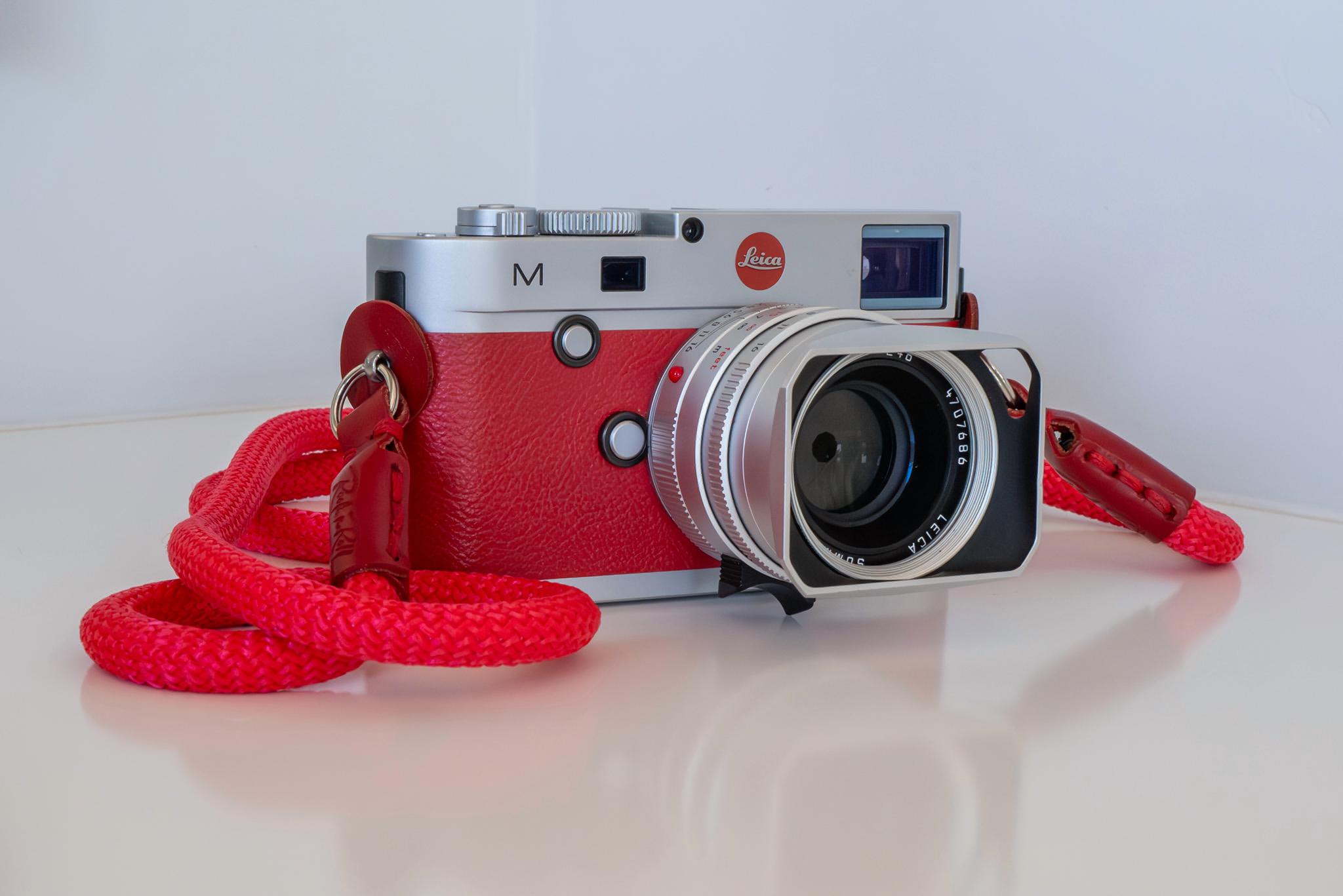 Two-body kit: identical lenses on full-frame and APS-C cameras