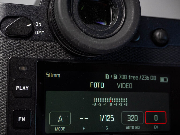 Third-party lenses for Leica on steroids with 6-bit-coding and EXIF ...